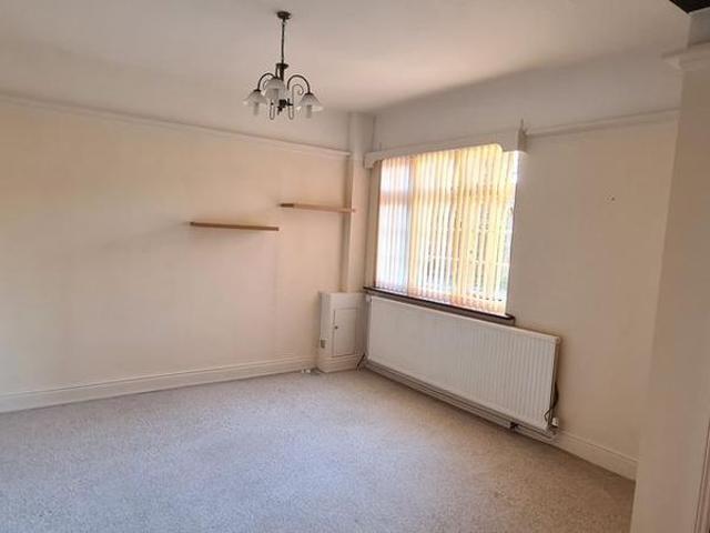 2 bedroom semi detached house to rent