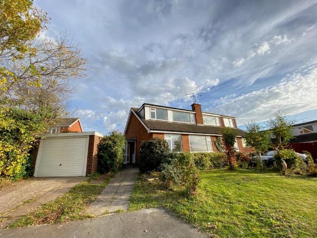 2 bedroom semi detached house to rent