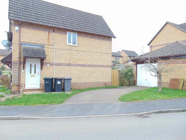 2 bedroom semi detached house to rent