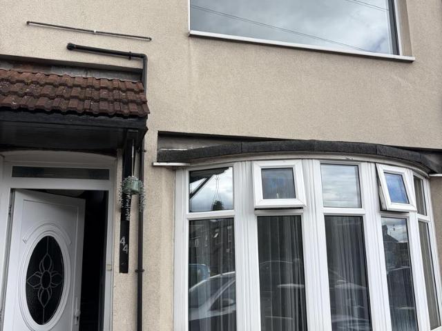 2 bedroom semi detached house to rent