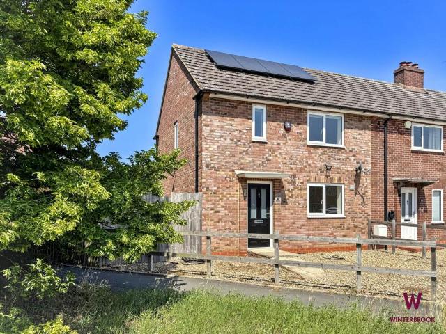 2 bedroom semi detached house to rent