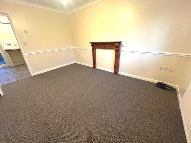 2 bedroom semi detached house to rent