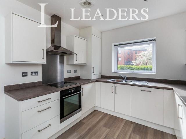 2 bedroom semi detached house to rent