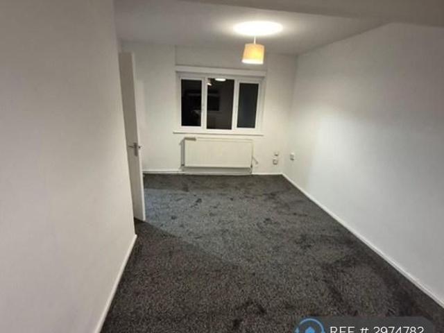 2 bedroom semi detached house to rent