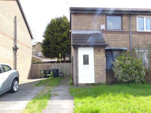 2 bedroom semi detached house to rent