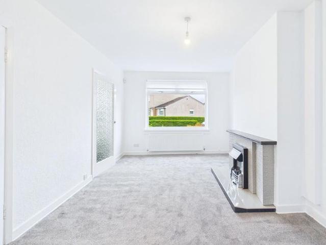 2 bedroom semi detached house to rent