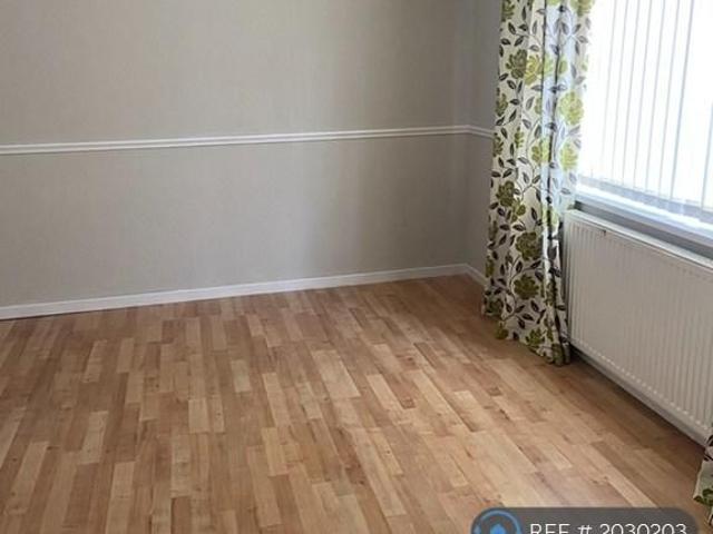 2 bedroom semi detached house to rent