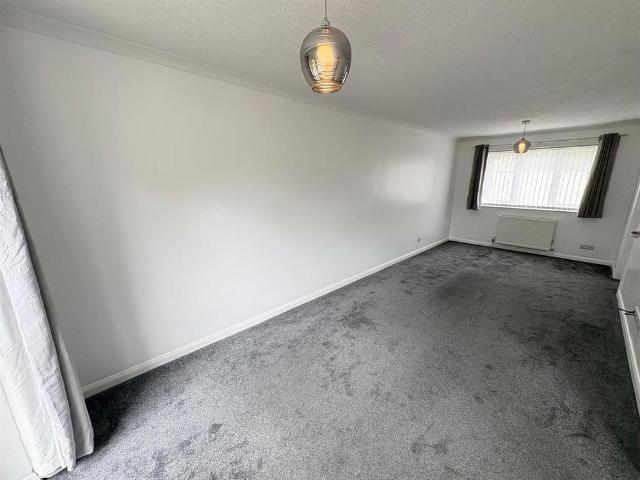 2 bedroom semi detached house to rent