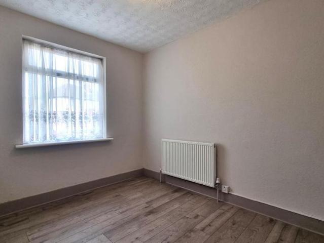 2 bedroom semi detached house to rent