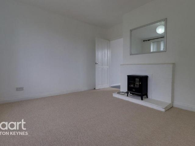 2 bedroom semi detached house to rent