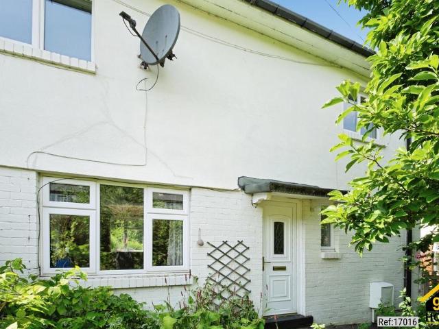 2 bedroom semi detached house to rent