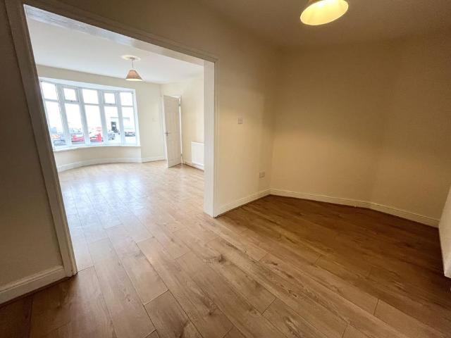 2 bedroom semi detached house to rent
