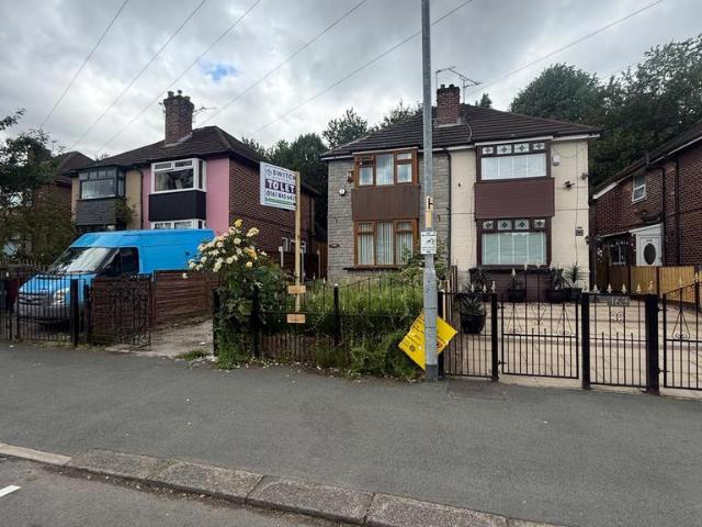 2 bedroom semi detached house to rent