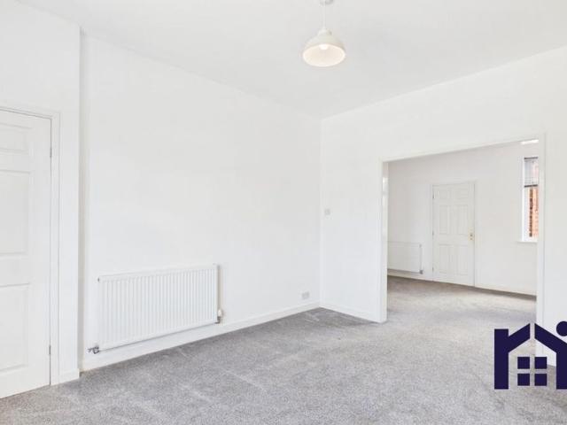 2 bedroom semi detached house to rent
