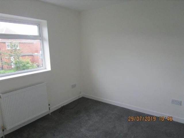 2 bedroom semi detached house to rent