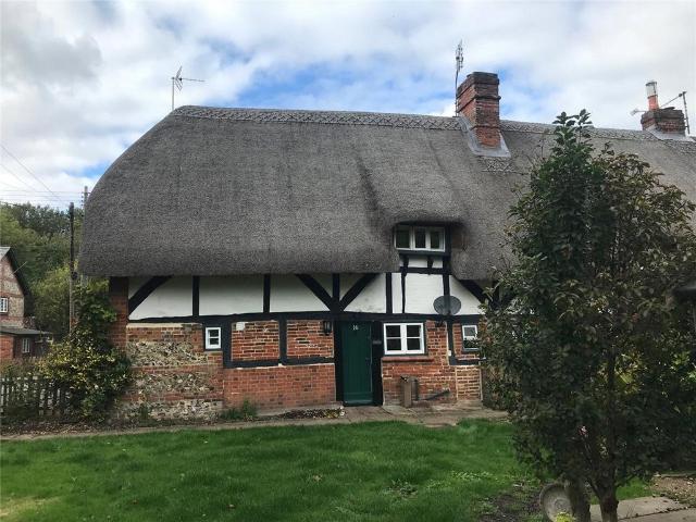 2 bedroom semi detached house to rent
