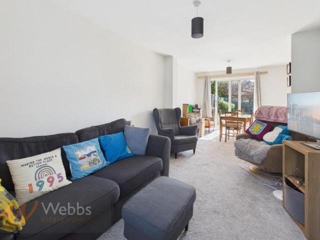 2 bedroom semi detached house to rent