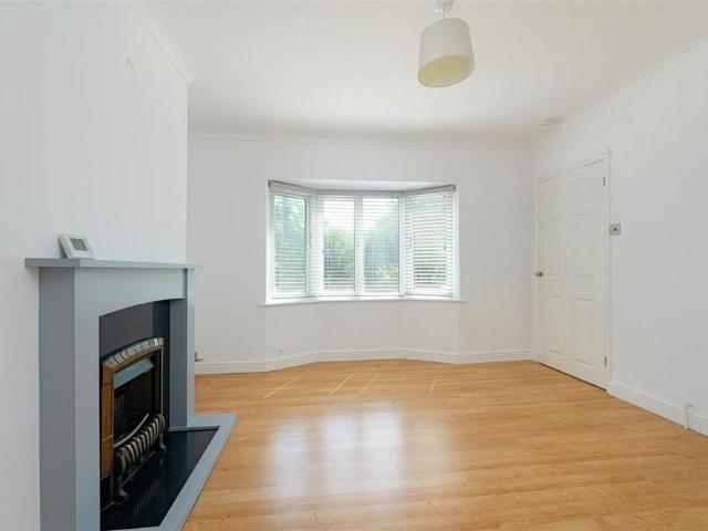 2 bedroom semi detached house to rent