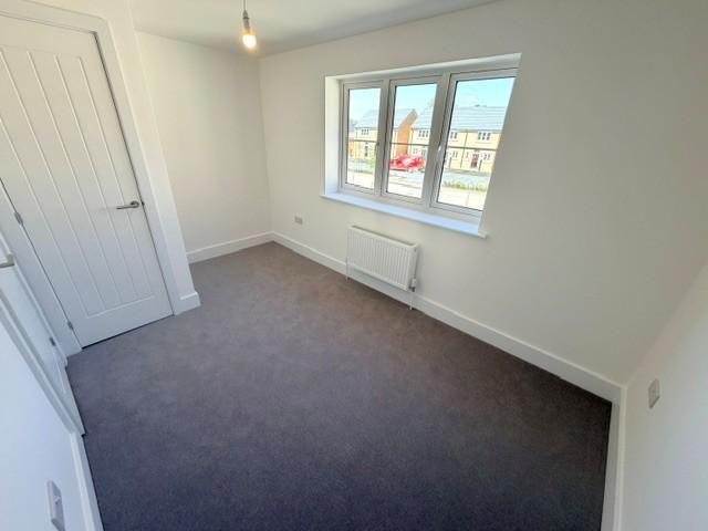2 bedroom semi detached house to rent