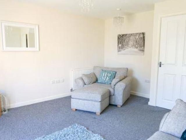 2 bedroom semi detached house to rent