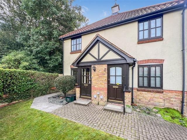 2 bedroom semi detached house to rent