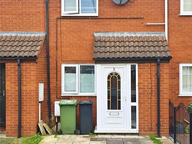 2 bedroom semi detached house to rent