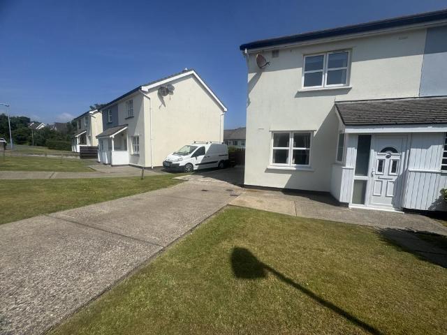 2 bedroom semi detached house to rent