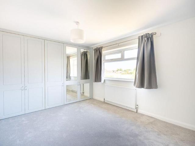 2 bedroom semi detached house to rent