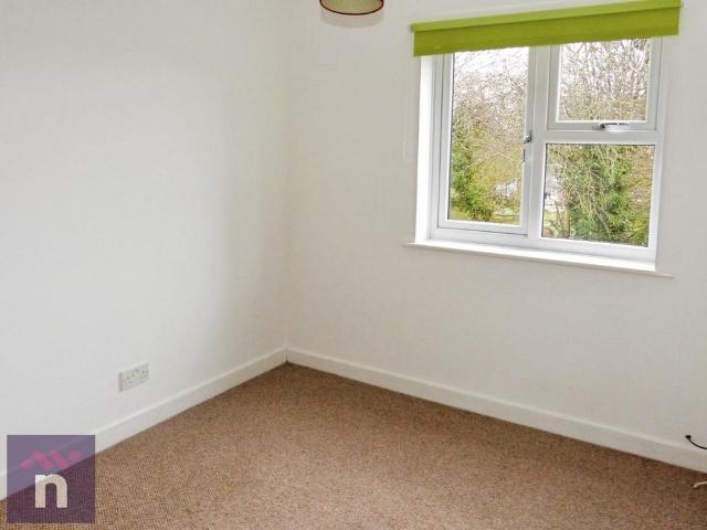 2 bedroom semi detached house to rent