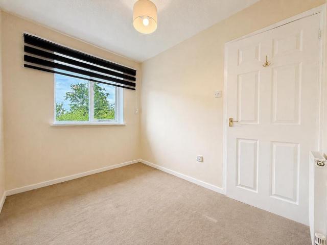2 bedroom semi detached house to rent