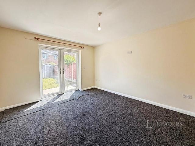 2 bedroom semi detached house to rent