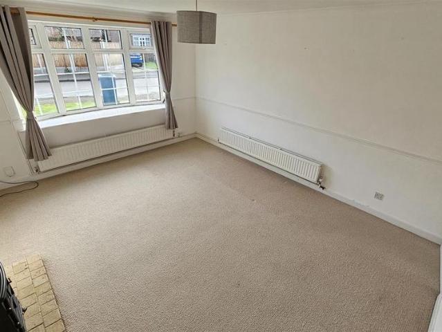 2 bedroom semi detached house to rent