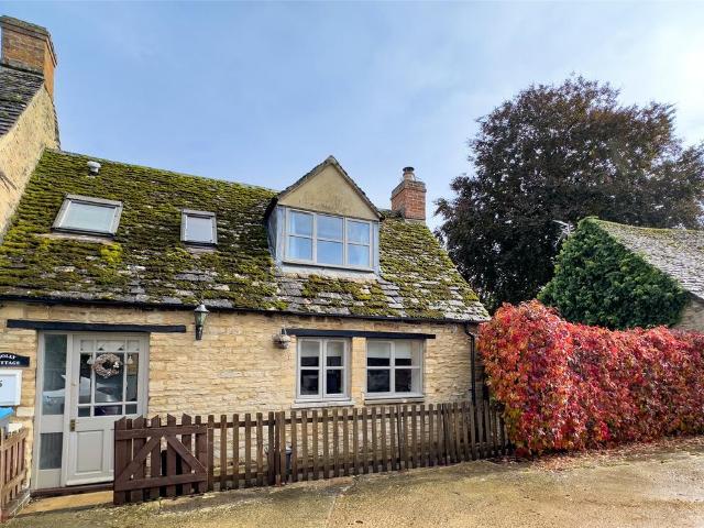 2 bedroom semi detached house to rent