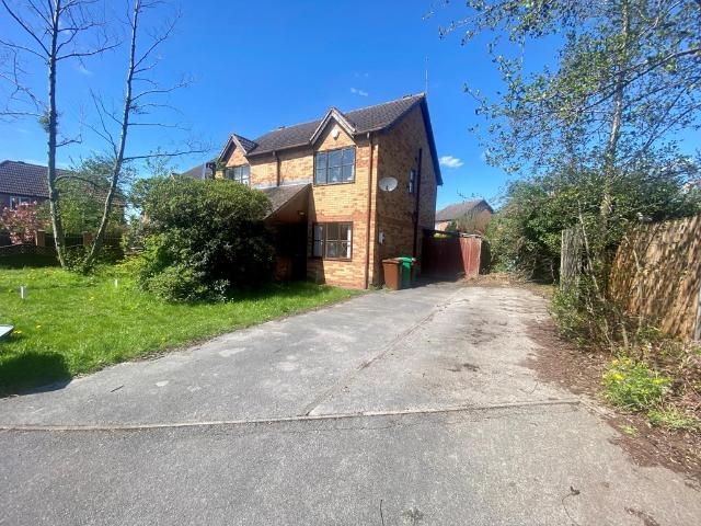 2 bedroom semi detached house to rent