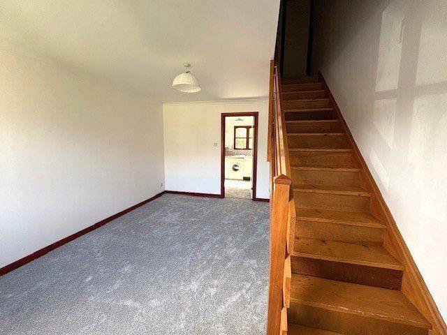 2 bedroom semi detached house to rent