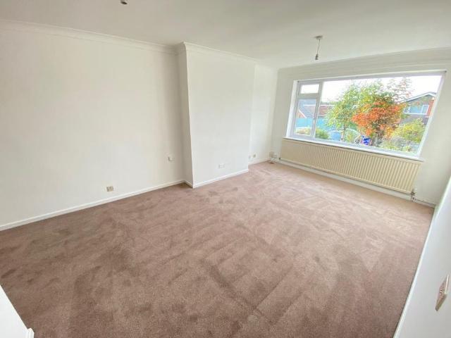 2 bedroom semi detached house to rent