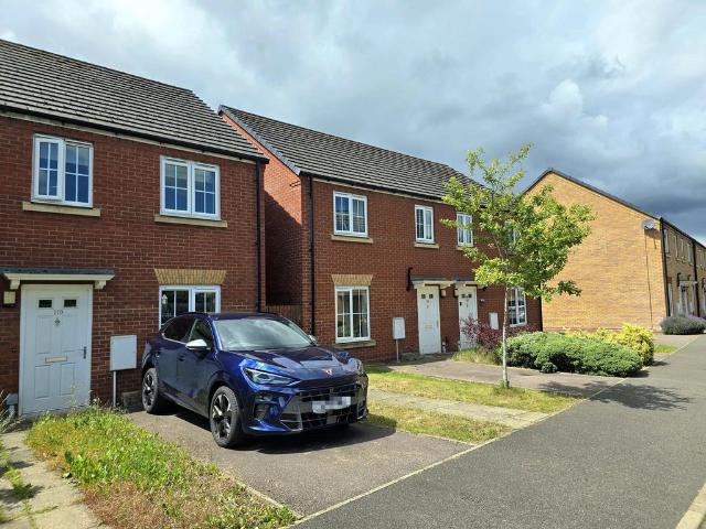 2 bedroom semi detached house for sale