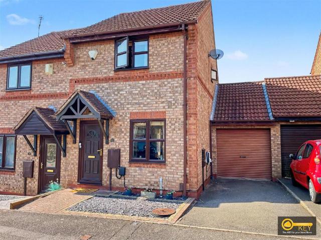 2 bedroom semi detached house for sale