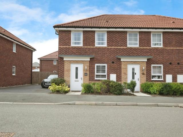 2 bedroom semi detached house for sale