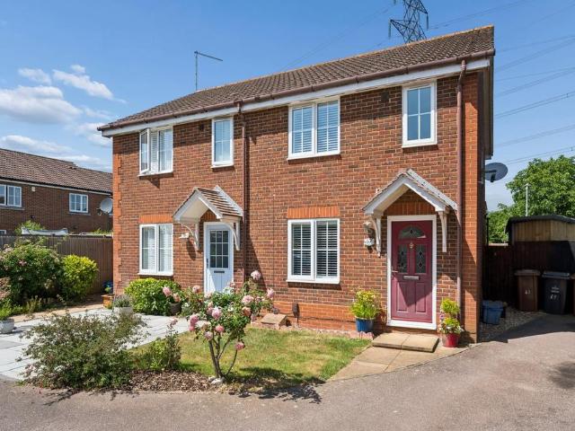 2 bedroom semi detached house for sale