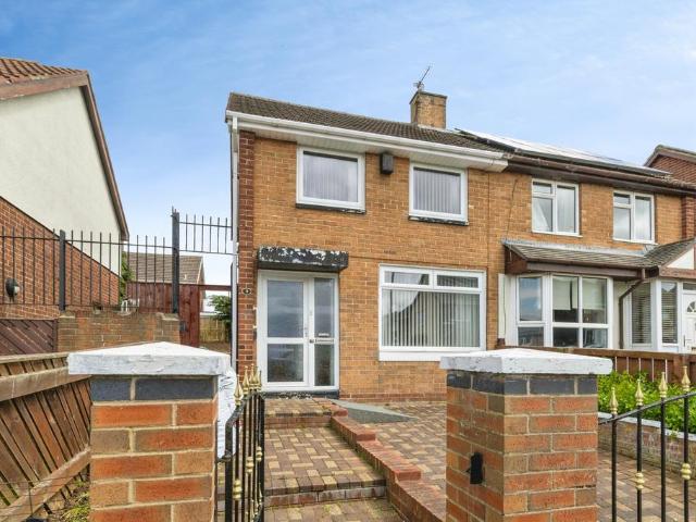 2 bedroom semi detached house for sale