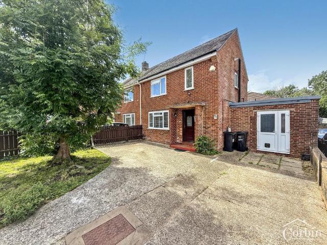 2 bedroom semi detached house for sale