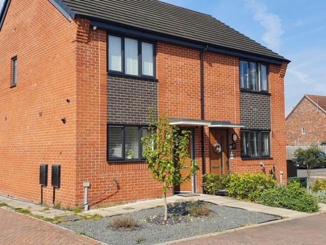 2 bedroom semi detached house for sale