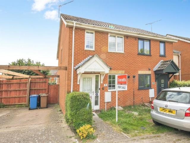 2 bedroom semi detached house for sale
