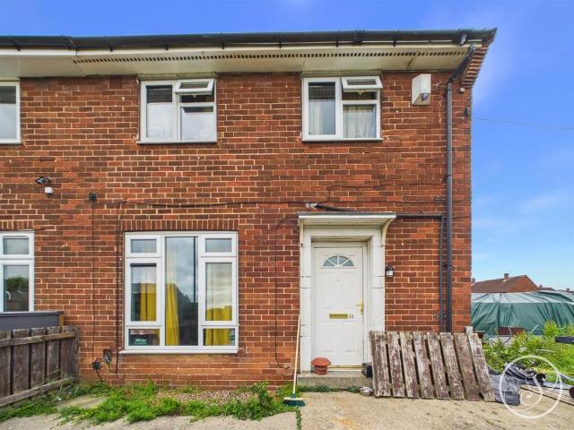 2 bedroom semi detached house for sale