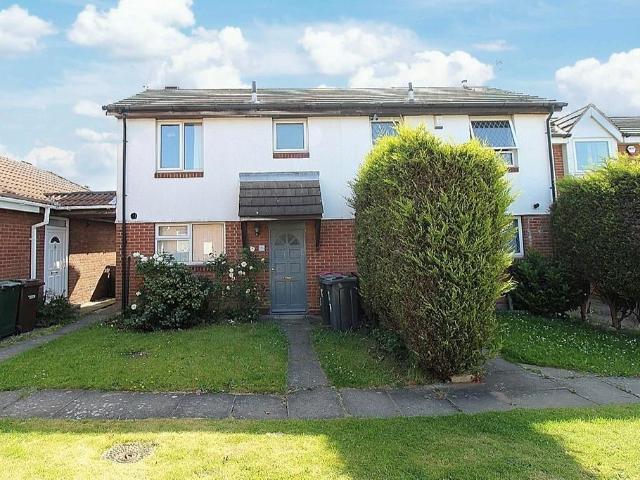 2 bedroom semi detached house for sale