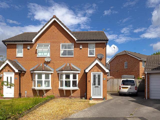 2 bedroom semi detached house for sale