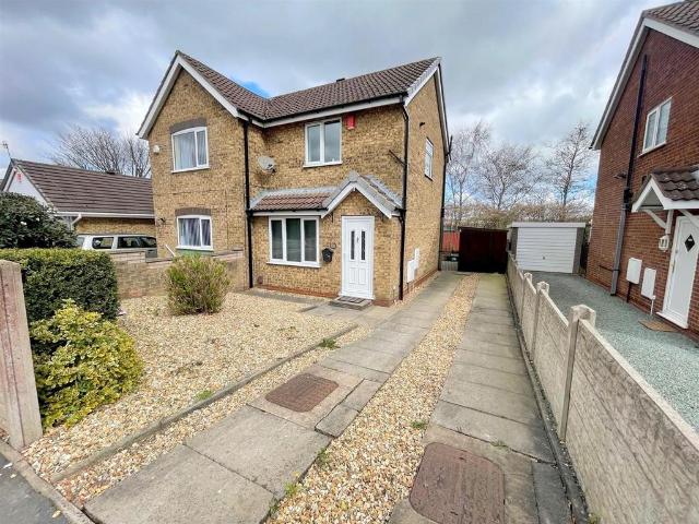 2 bedroom semi detached house for sale
