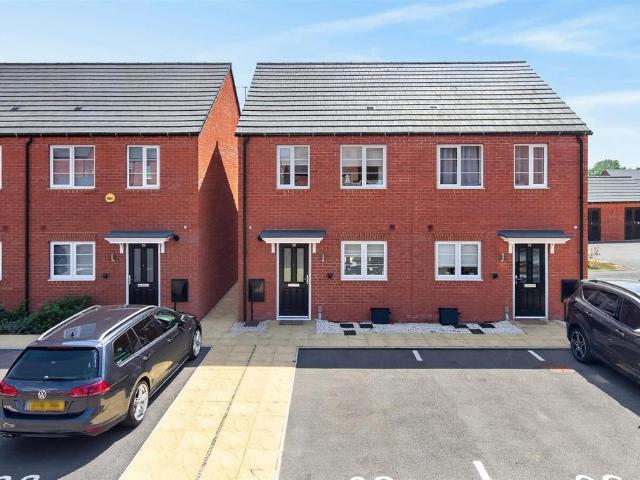 2 bedroom semi detached house for sale
