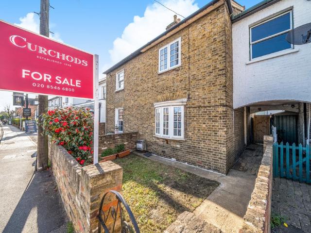 2 bedroom semi detached house for sale